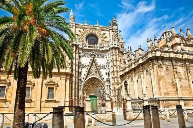 Top 10 Biggest Churches In The World 2025 – TINA MAGAZINE